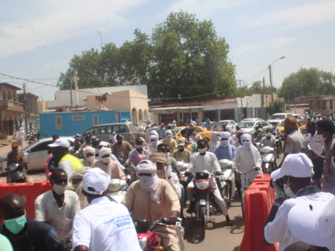 Tchad : ambiance survoltée au grand marché de N'Djamena après la ...
