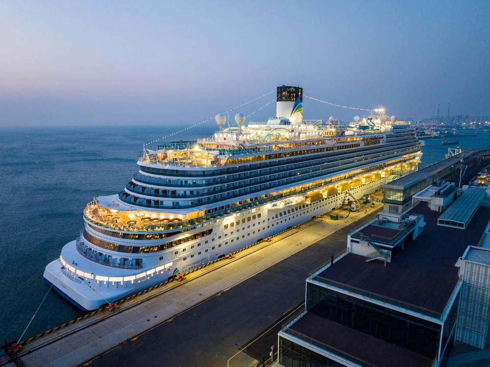China's 2nd domestically built large cruise ship cuts construction ...